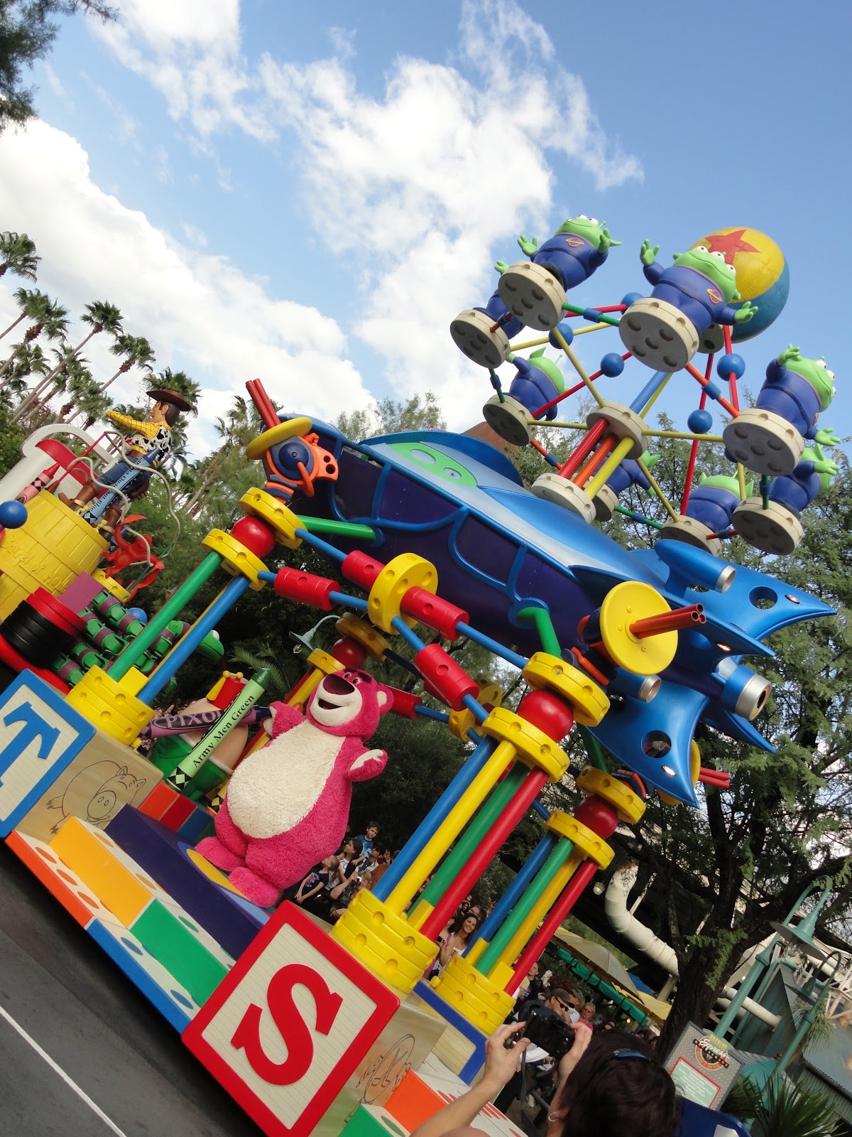 Gabe's Chronicles of Disney World: Pixar Pals Countdown to Fun