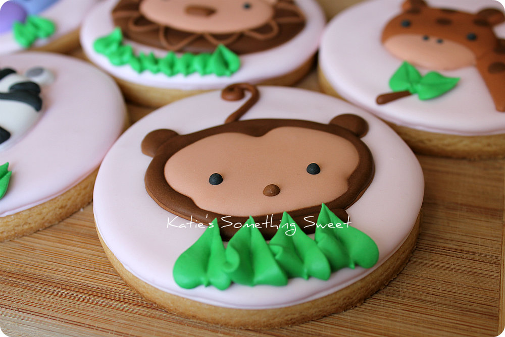 {Katie's Something Sweet}: Safari Animal Cookies