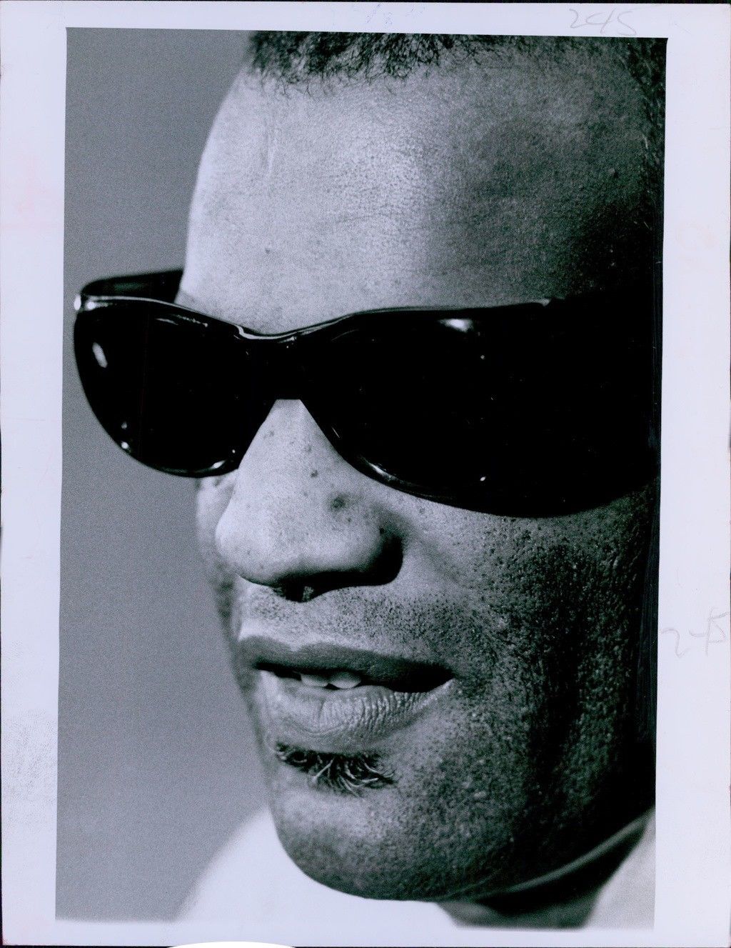 Ray Charles Video Museum: Ray Charles Is In Town - Chronology 1968