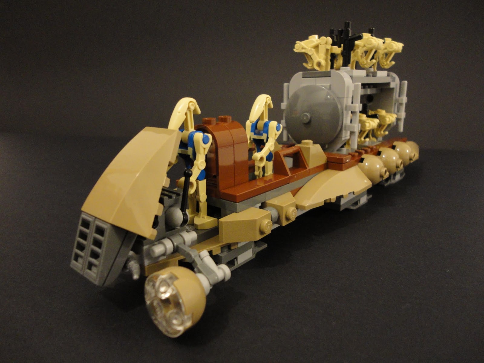 A ARCA DO TESOURO: Star Wars - The Battle of Naboo - Lego