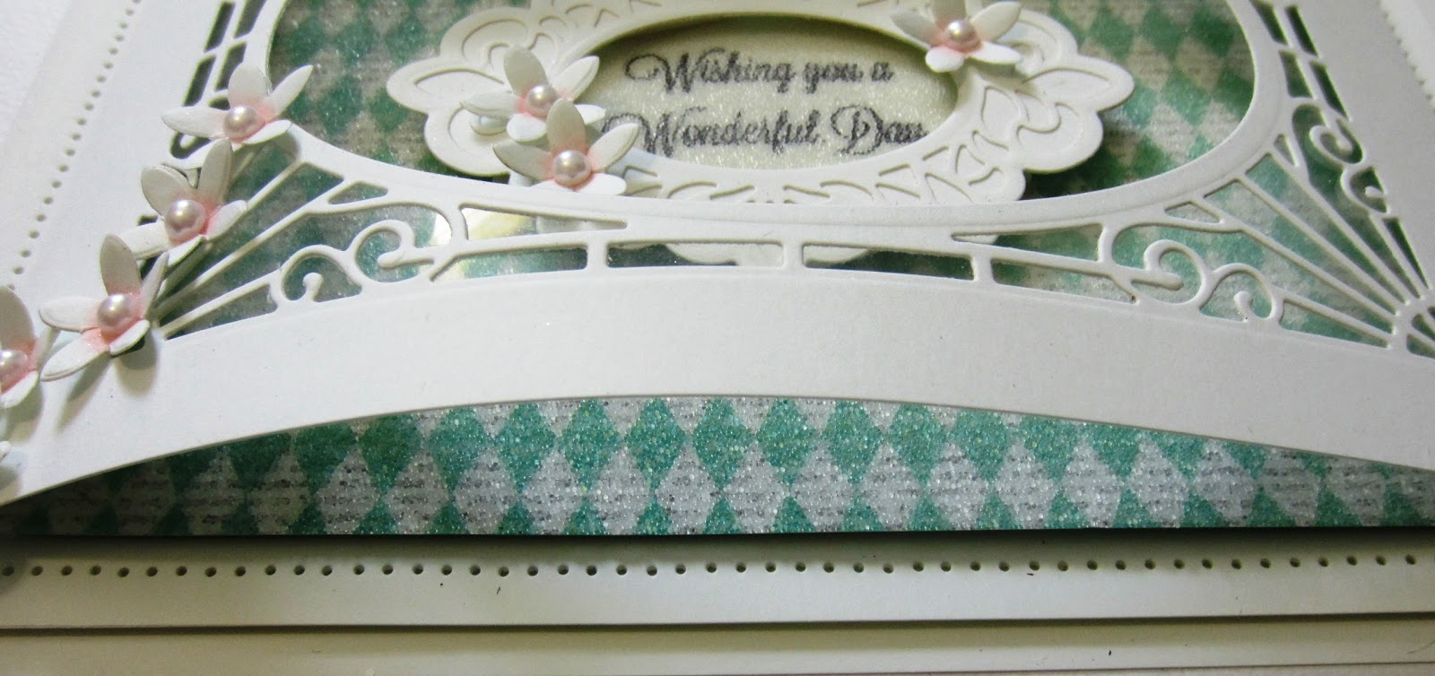 PartiCraft (Participate In Craft): Curved Frame Card