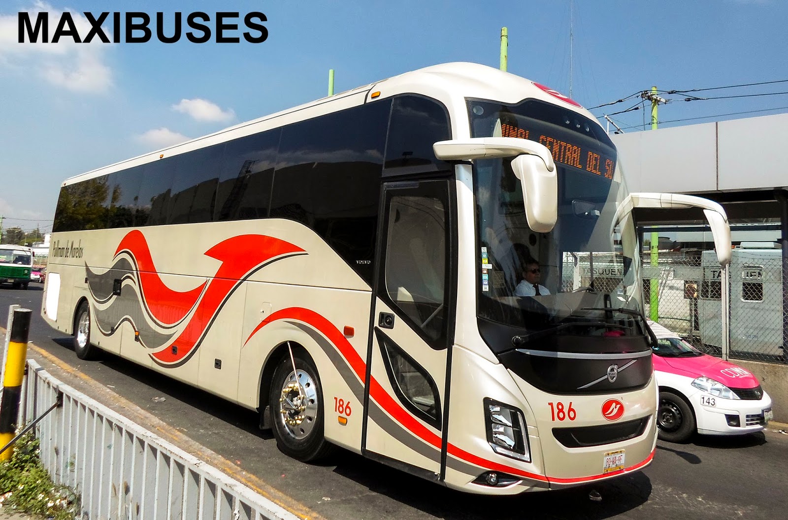 MAXIBUSES: PULLMAN DE MORELOS