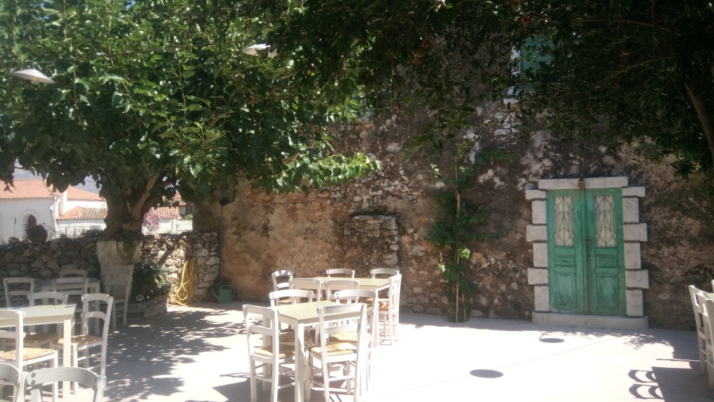 Katsaitis Catering : Φετος Αρεοπολη Μεσσηνιακη Μανη