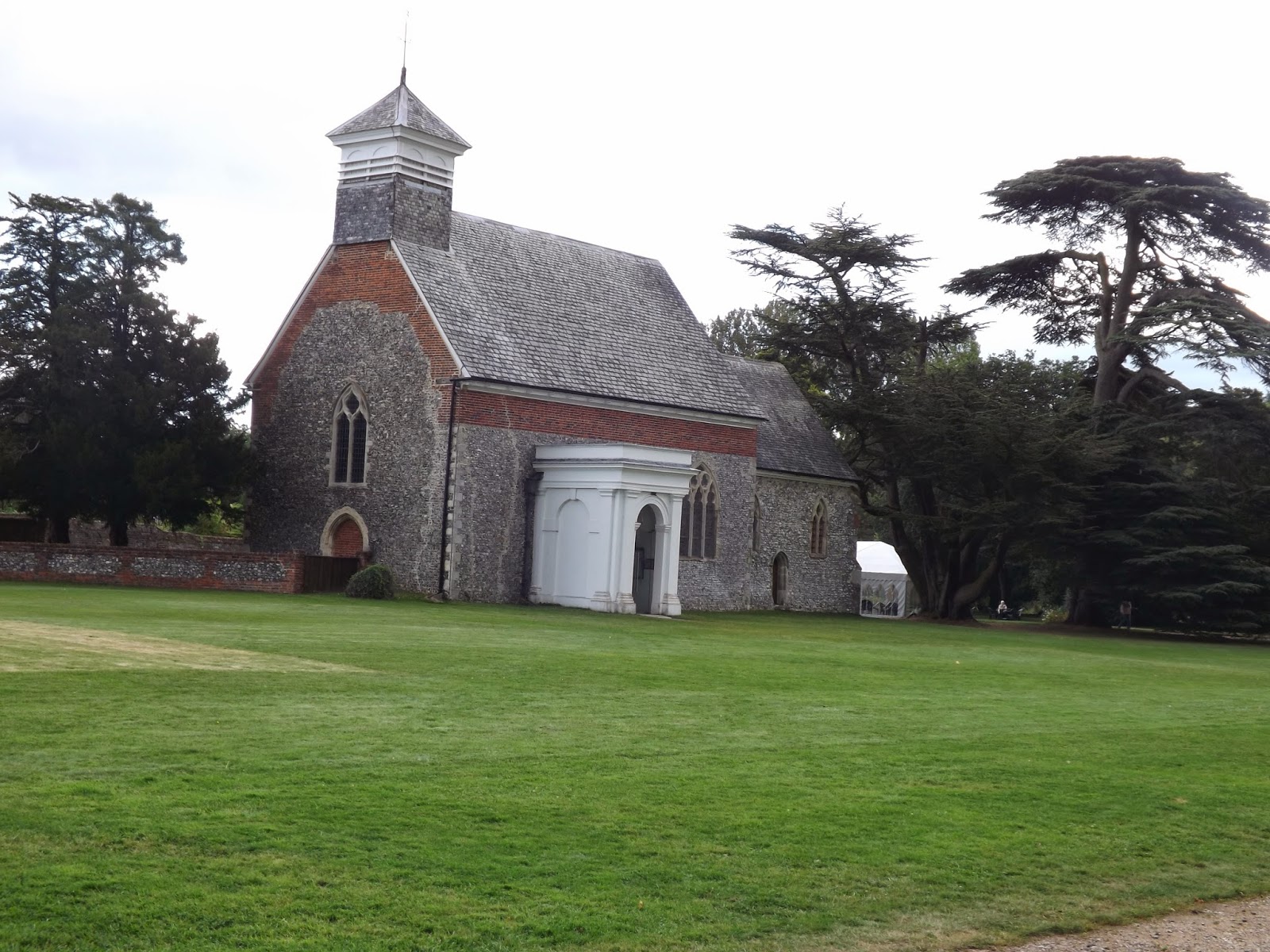 Ramblings from an English Garden: Lullingstone Castle Castle & the ...