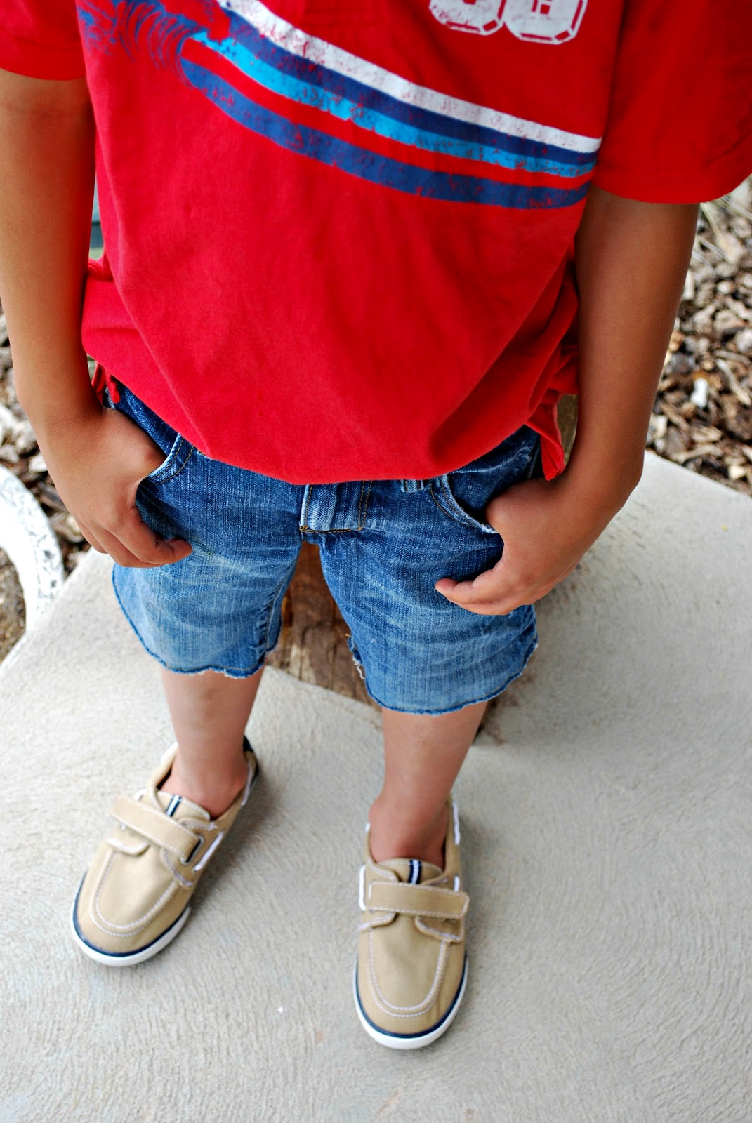 Larissa Another Day: A Pinteresting Wednesday: Frayed Cut-Off Shorts