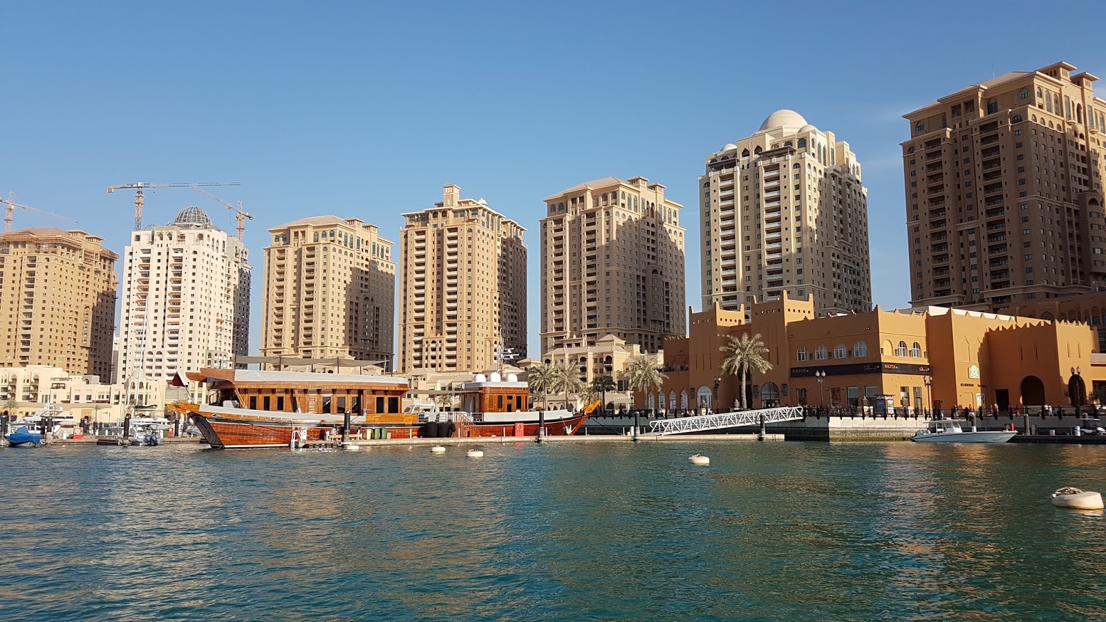 Life in Kuwait Blog: Qatar Trip- Boat Trip