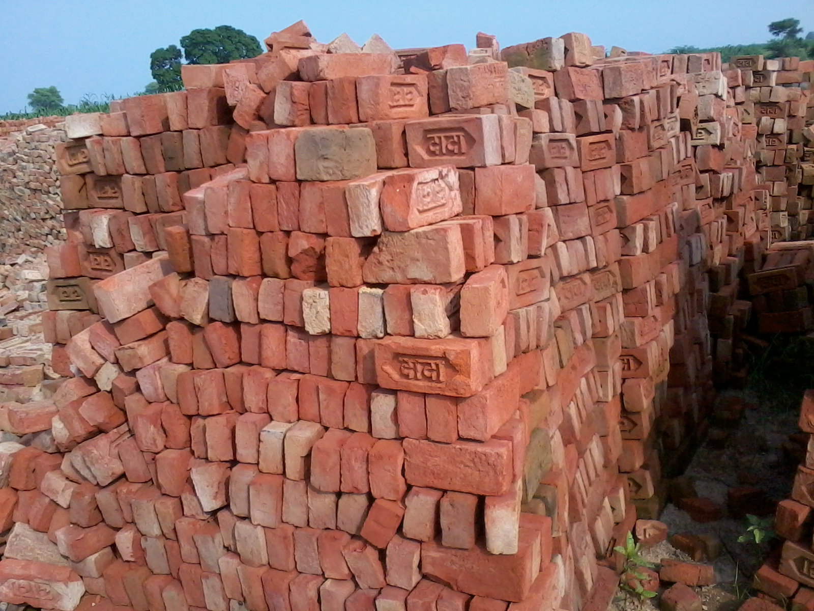 Dada Bricks In Agra | FIre Clay Bricks | Red Bricks