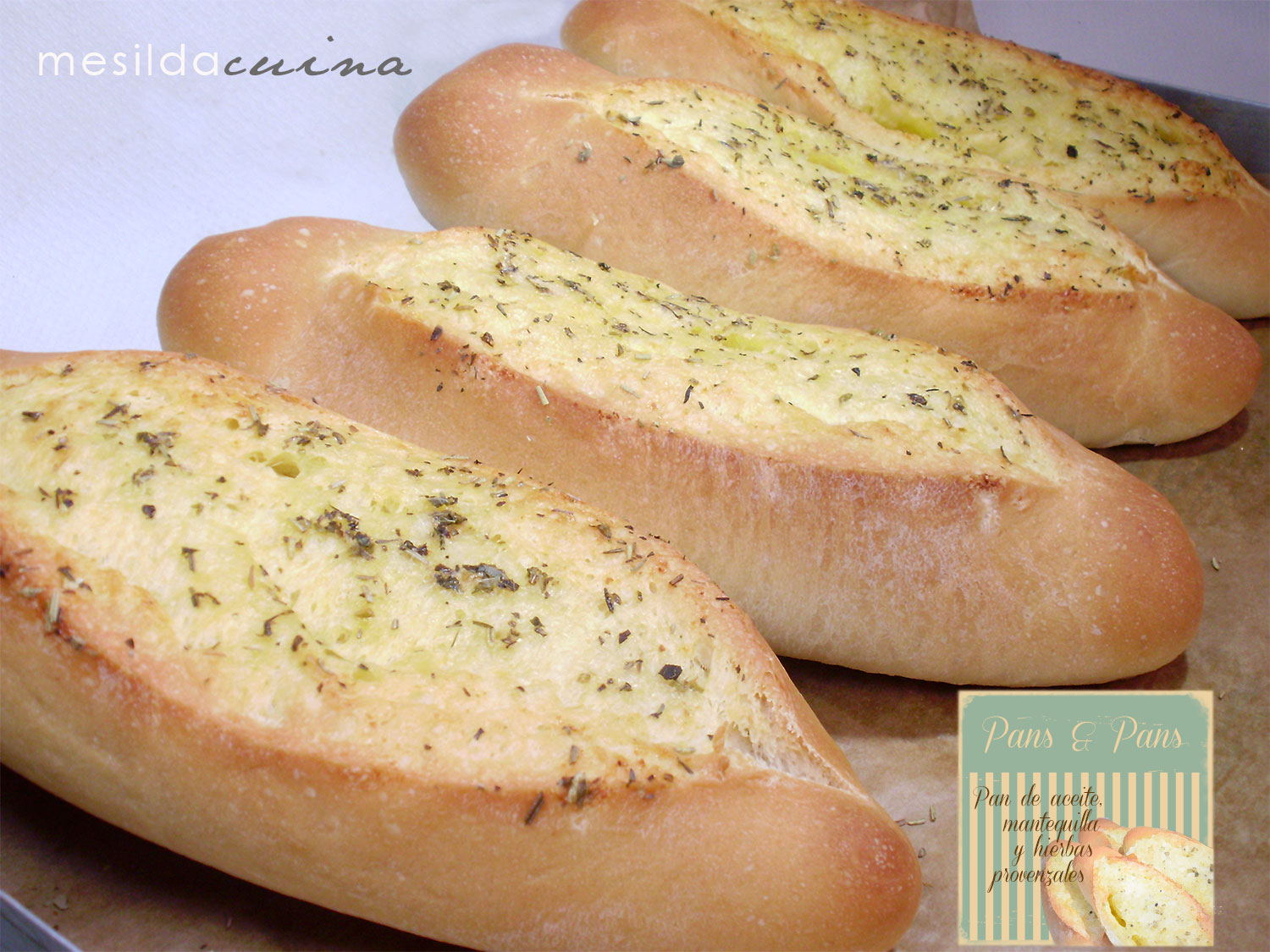PAN DE AJO,MANTEQUILLA Y HIERBAS PROVENZALES - La cocina de Mesilda