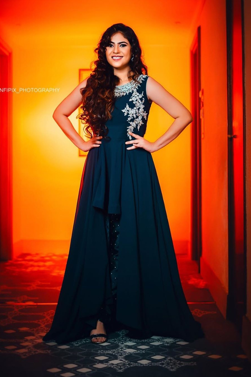 Bigg Boss Tamil fame Sherin Shringar Beautiful photoshoot