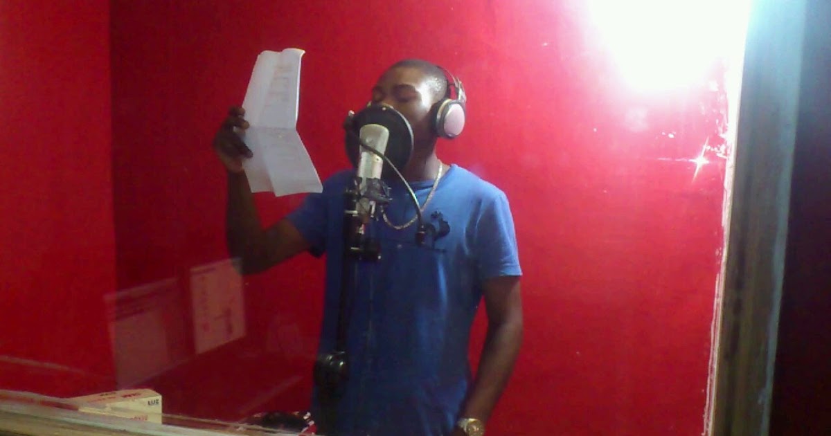 Entrevista com o Mc Angolano "Rapper Stage"