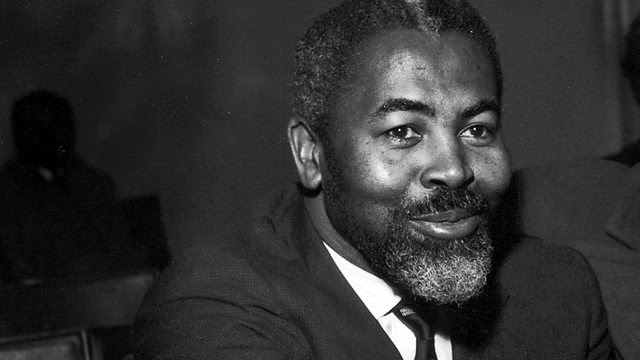 Comparative Video 101: Edric Connor And "The Virgin Mary Had A Baby Boy"