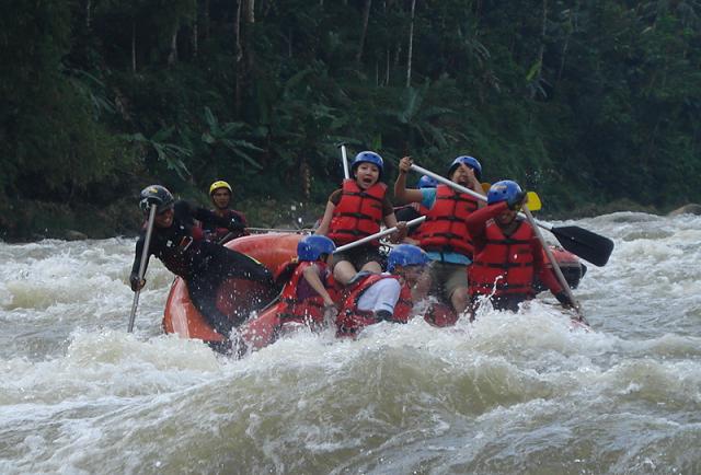 Serayu Wild Rafting 3+ | Outdoor Adventures