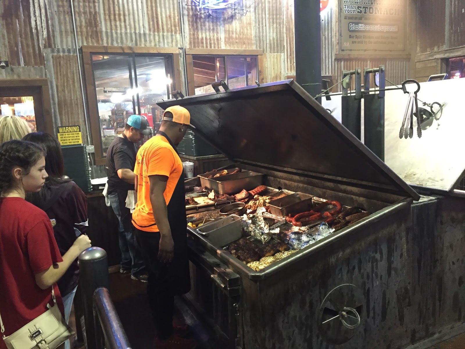 Shiner Bob's BBQ: Hard Eight BBQ - The Colony, Texas