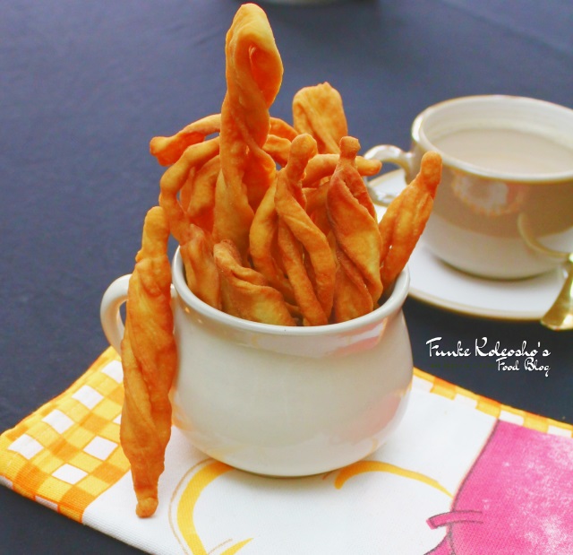 Nigerian Chin Chin Twirls ~ Italian Cenci