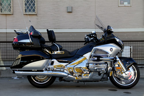 GL1800-CUSTOM.COM: 2012 GL1800 CUSTOM