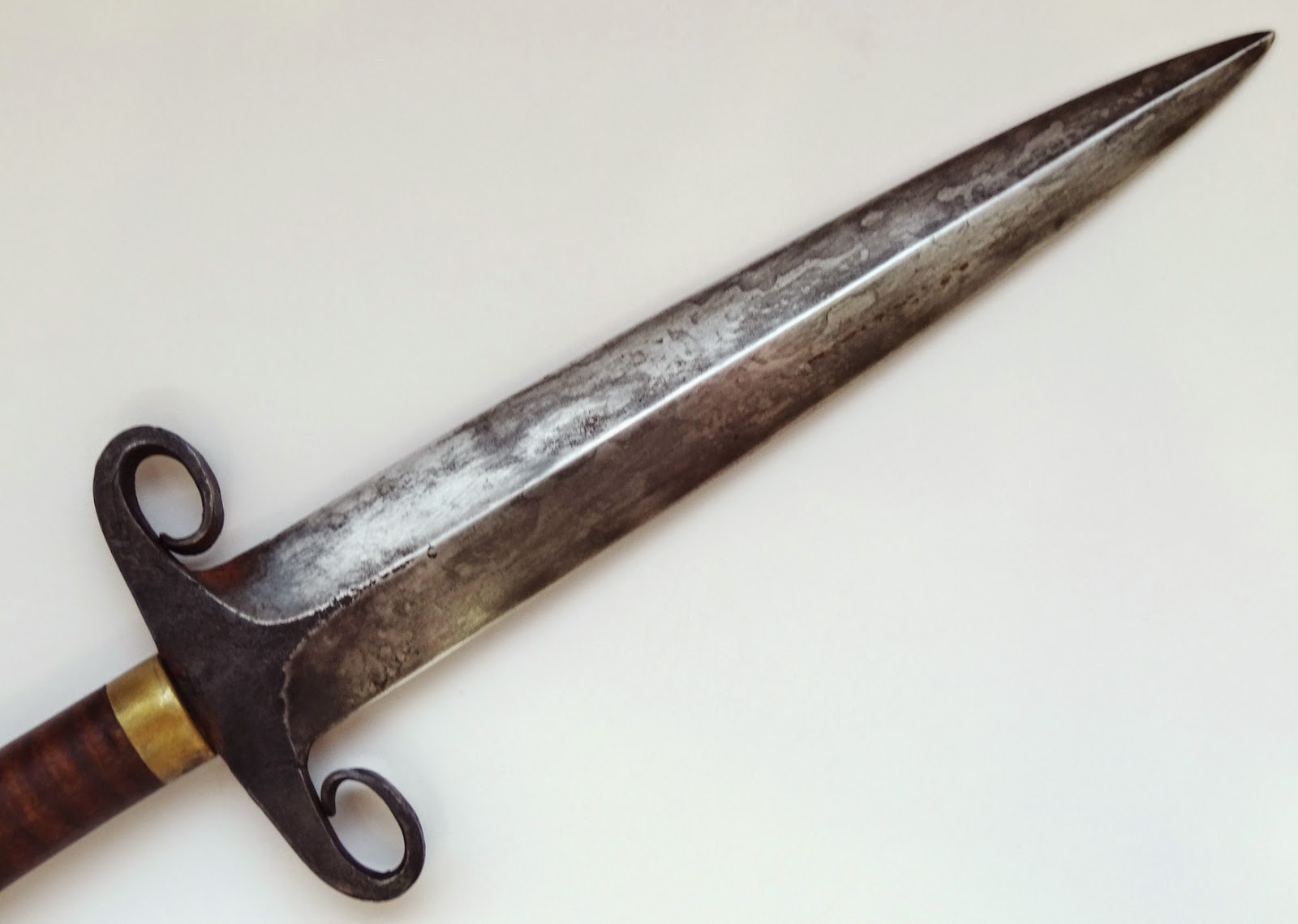 Contemporary Makers: Dagger by Brian Anderson