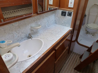 Magic, a Privilege 39' Catamaran, is SOLD: Interior Layout & Accommodations