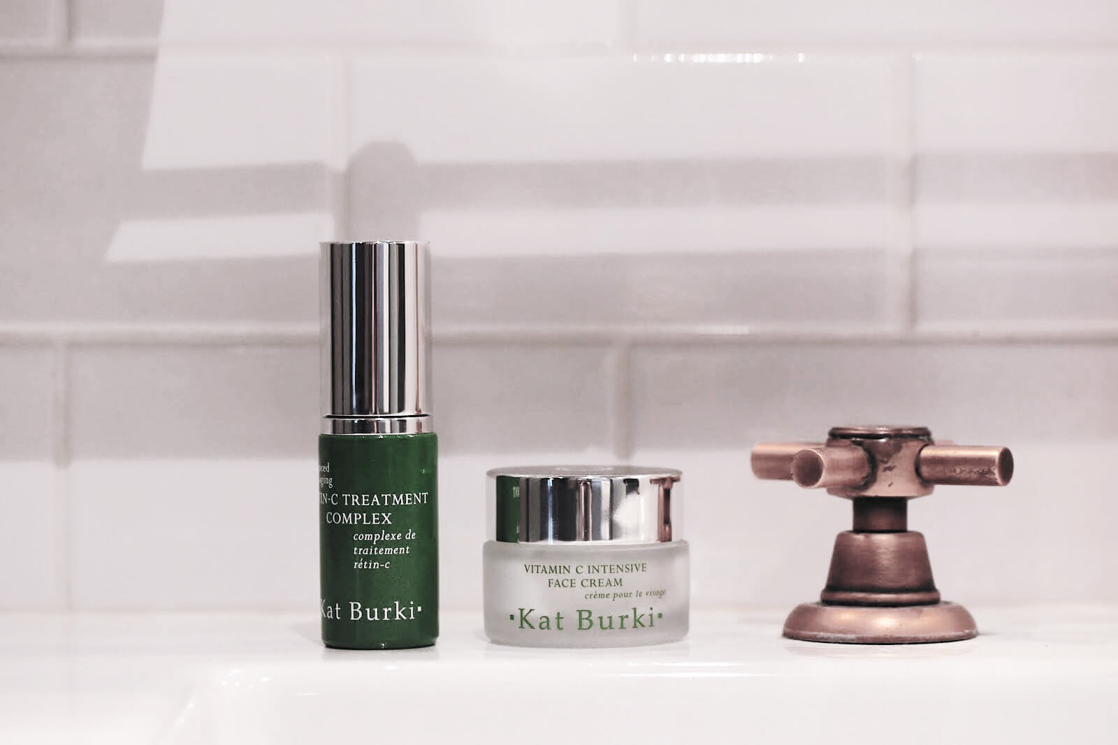 Kat Burki Ma Routine de Soin, Sérum et Crème à la Vitamine C : Le Bilan ...