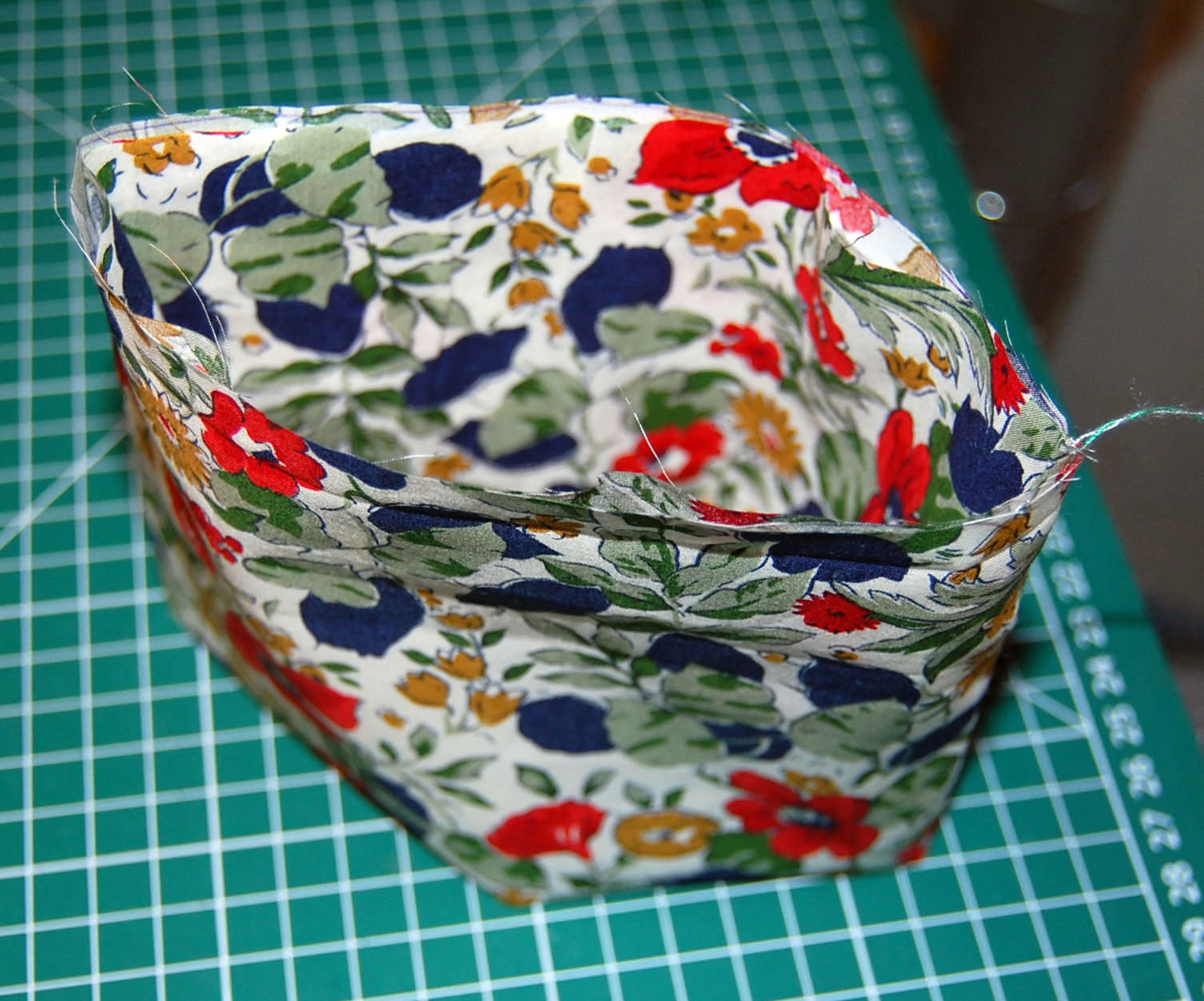 BLONDE DESIGN: Elf Christmas Stocking Tutorial & Pattern