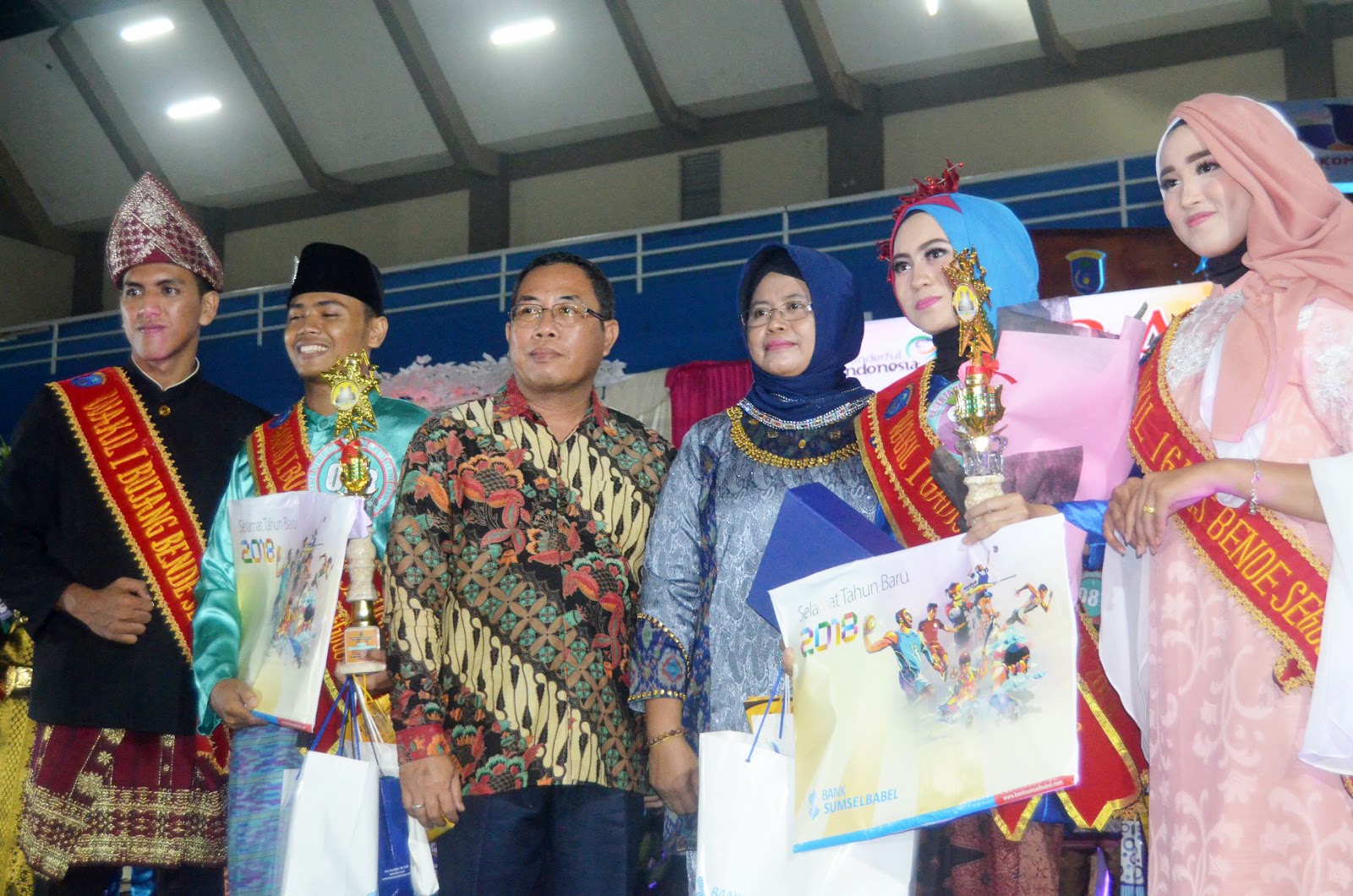 Ini Dia Bujang Gadis Bende Seguguk 2018 - OganPost | Berani Mengulas ...