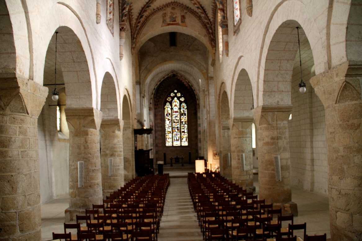 L'art roman ; passionnément: L'interieur de l'église de Romainmôtier.