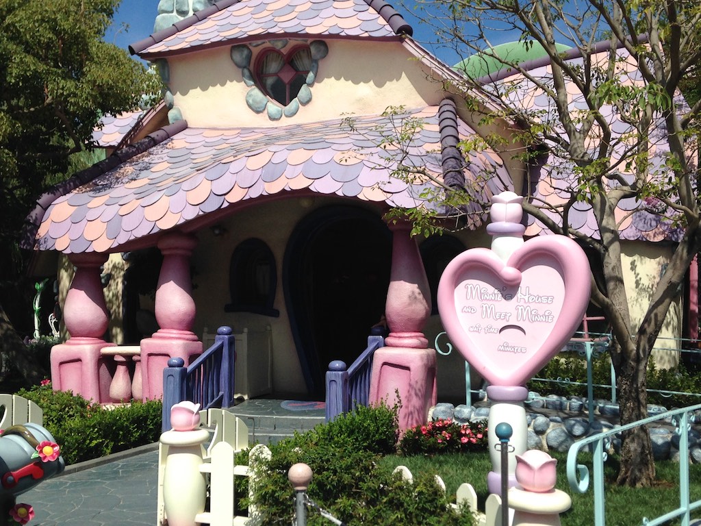 Britts Happy Place - Blog All About Disneyland