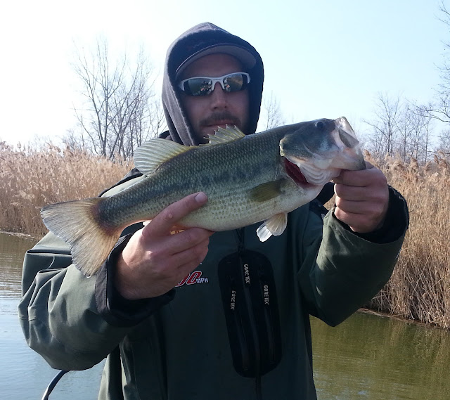 Eazy's Bassin' Blog: March Tackle Grab & Braidwood Round 2