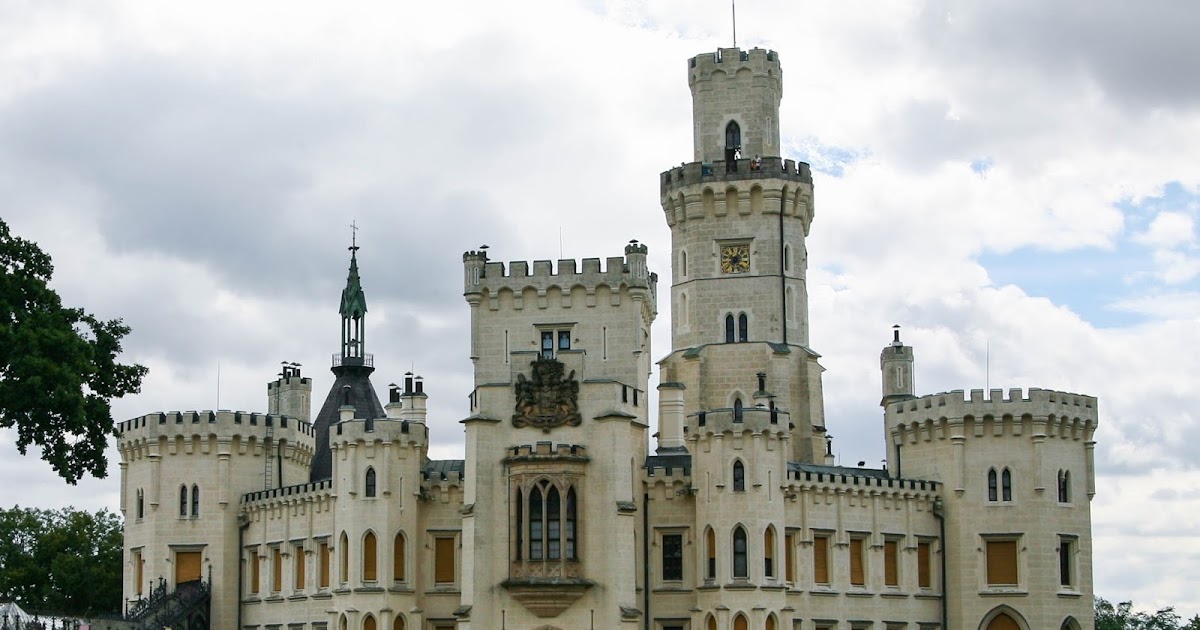 Življenje je lepo!: Hluboka