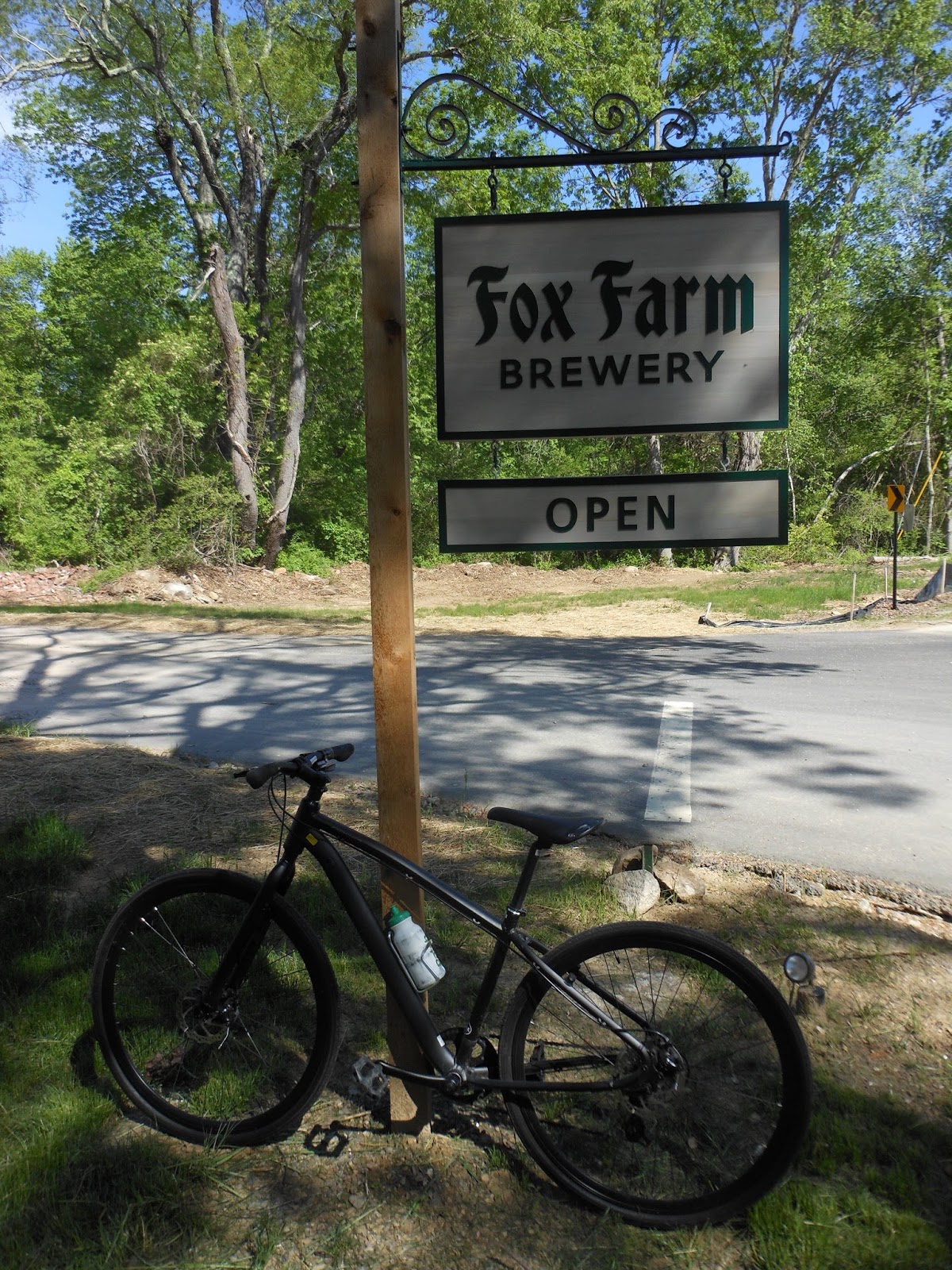 The Rendezvous Point: Bike and Brew: Fox Farm Brewery