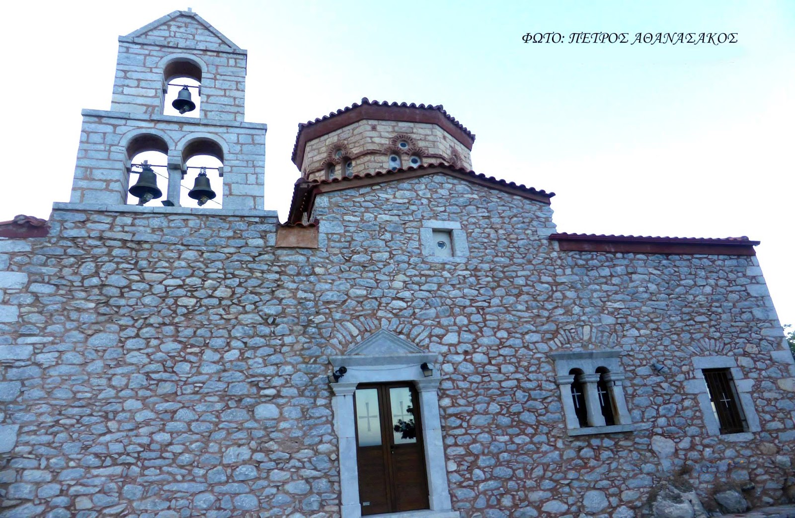 ΝΑΟΙ ΣΤΗ ΜΑΝΗ: ΔΡΥΜΟΣ ΔΡΥΑΛΙ (ΔΙΑΦΟΡΕΣ)