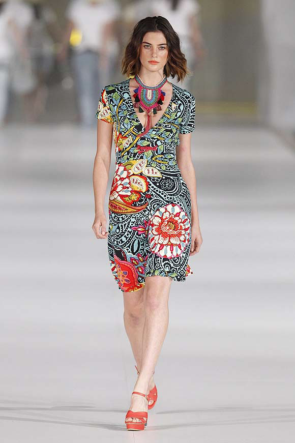 Modas y Modelos: Los Lindos Vestidos de DESIGUAL para el Verano 2014