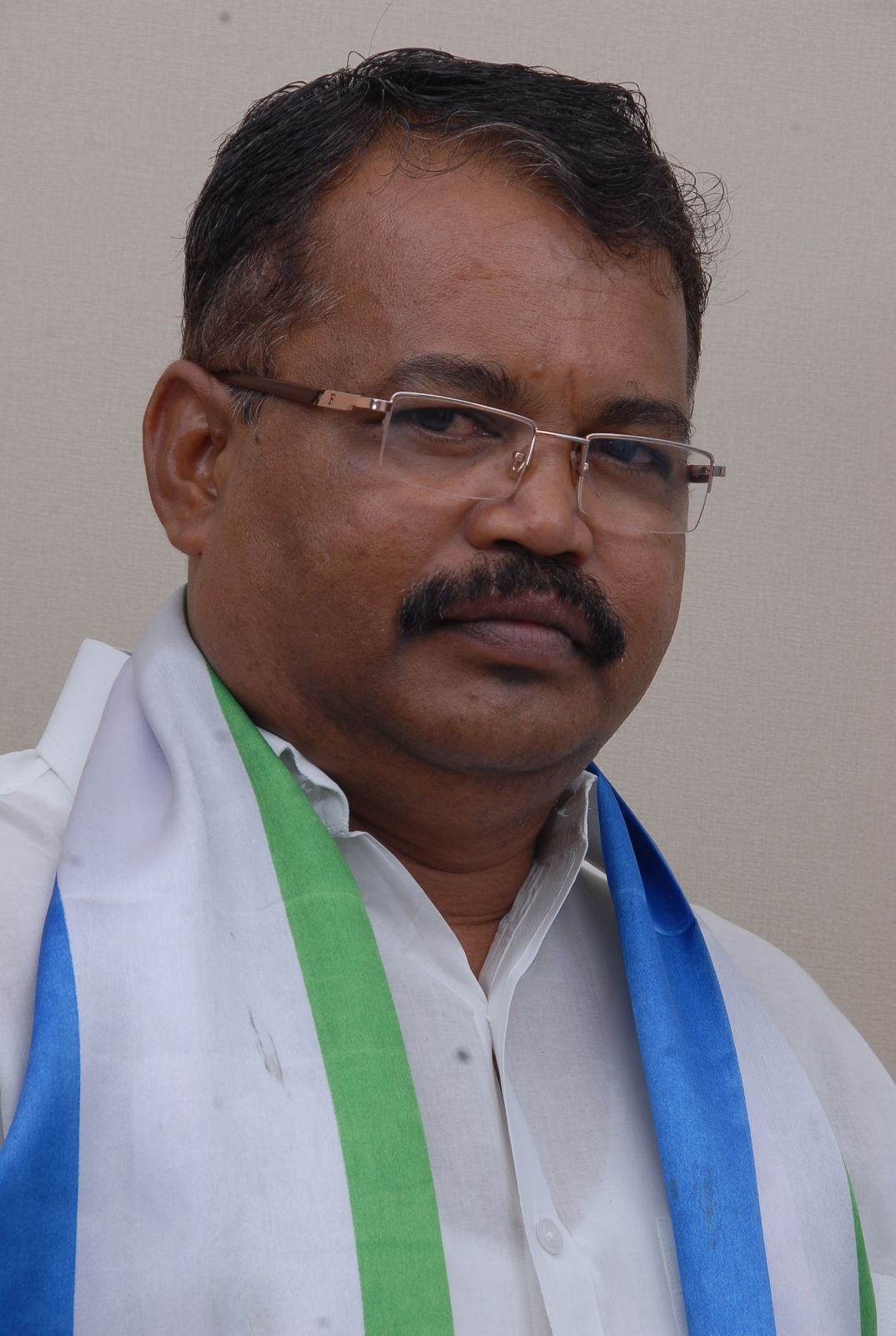 ysr congress party mandapeta: SRI NALLA SURYA PRAKASH ysr congress party mandapeta: SRI NALLA SURYA PRAKASH