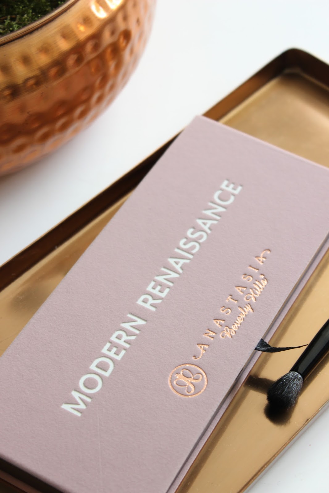 Modern Renaissance Eye Shadow Palette by Anastasia Beverly Hills ...