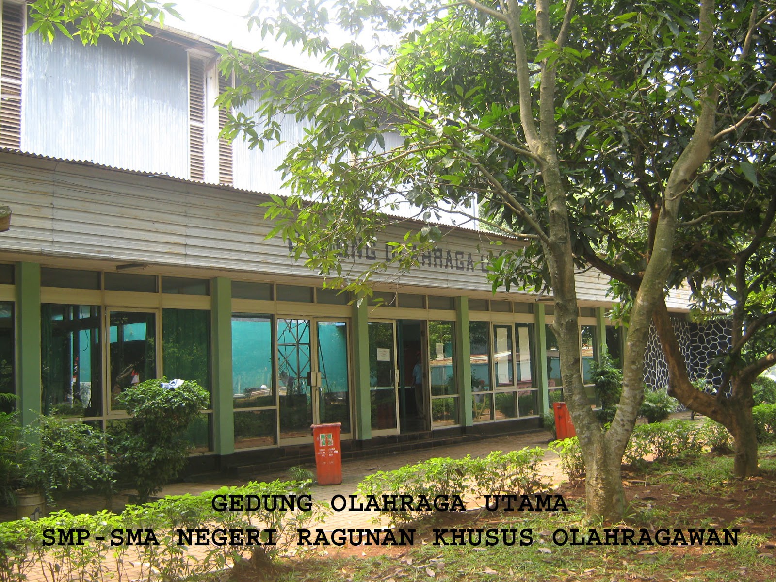 SEKOLAH KHUSUS OLAHRAGAWAN SMP/SMA NEGERI RAGUNAN : 03/10/13