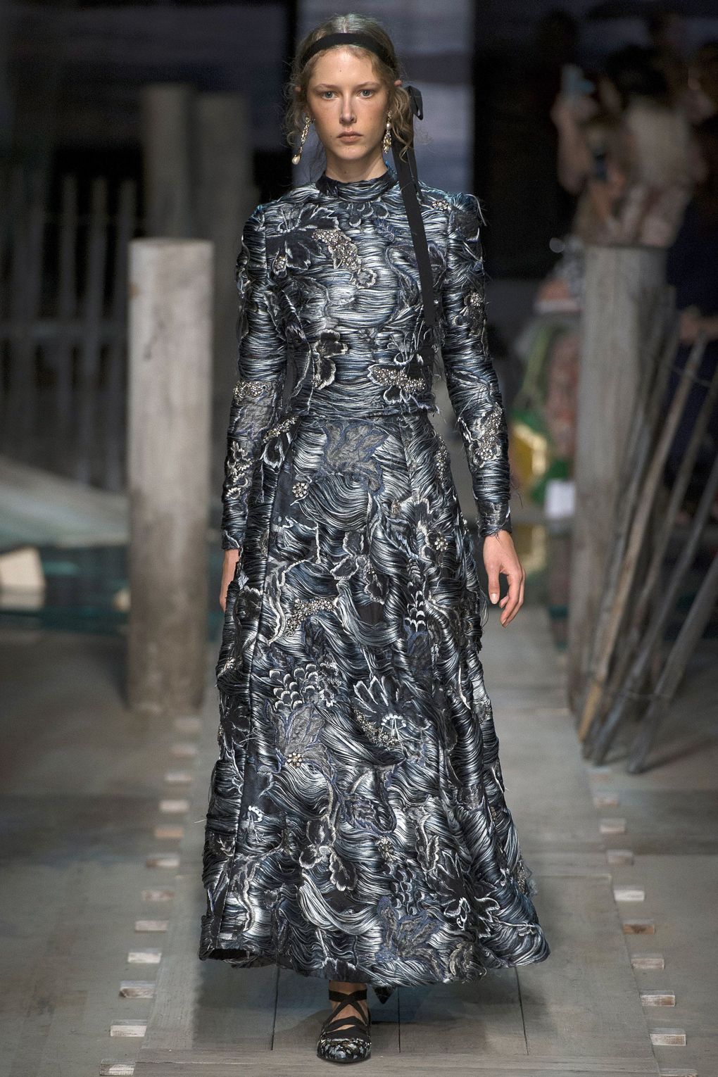 Runway | Erdem Spring-Summer 2017 Ready-To-Wear | Cool Chic Style Fashion