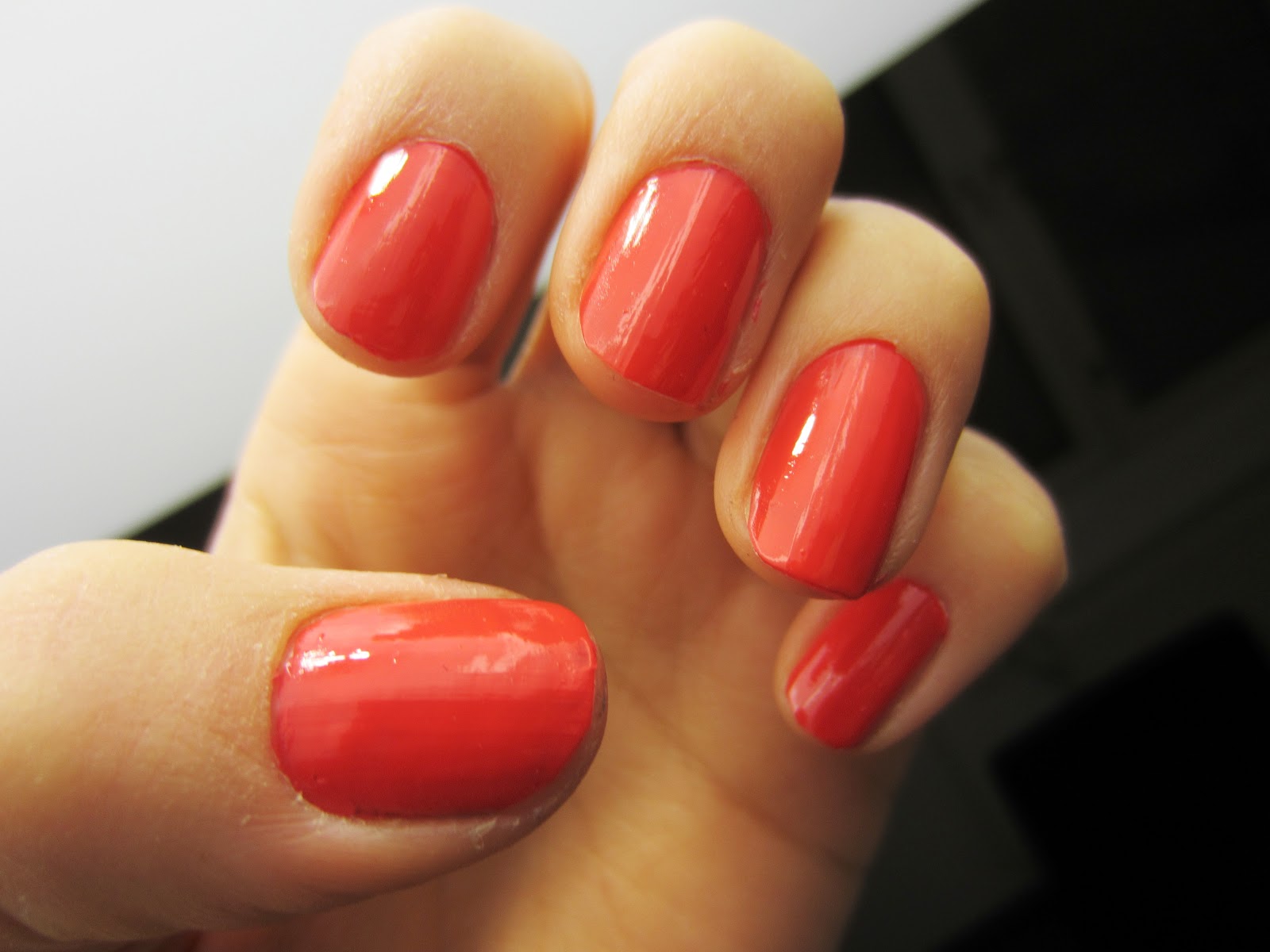 What Makes Happytarist Happy: Pill Mani
