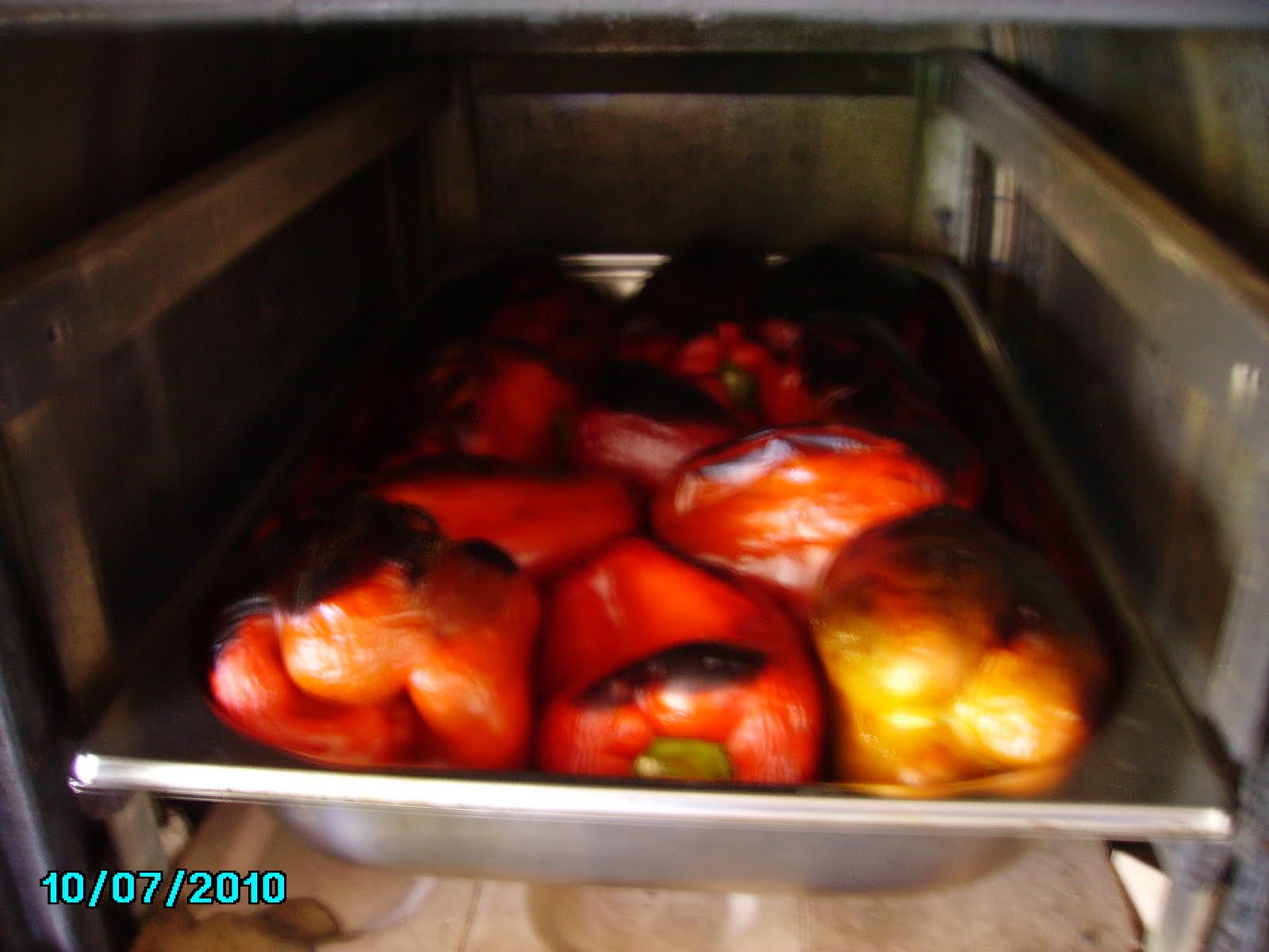Horno de leña Sisale: Pimientos asados en horno de leña Sisale
