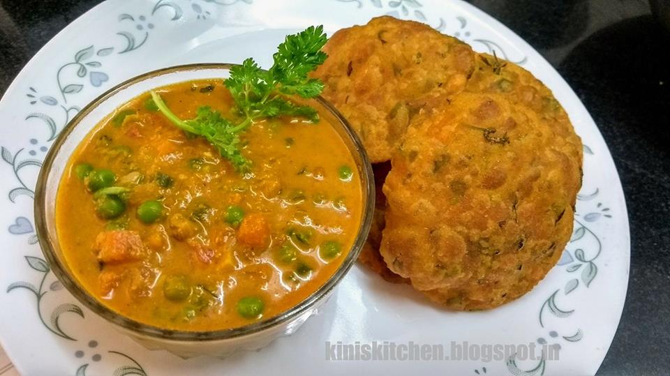 Methi poori with Korma
