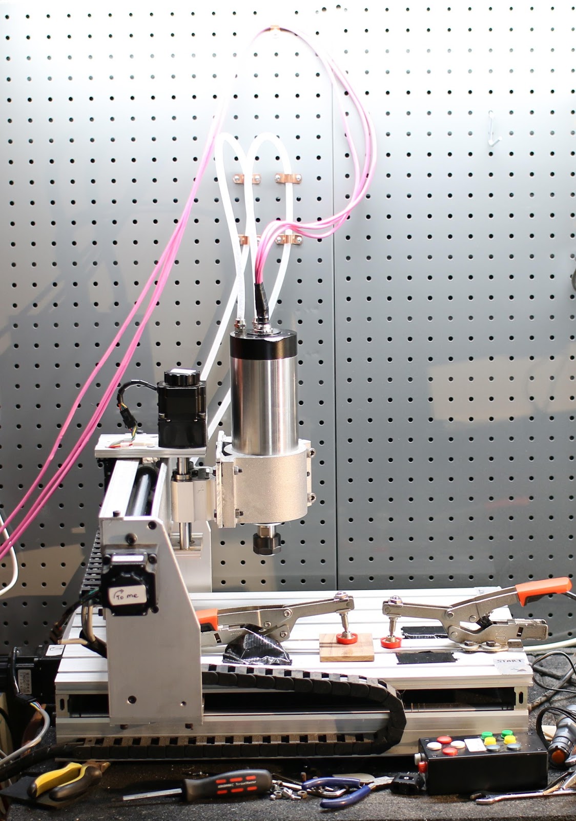 Dr. MonkeyIQ: 3040/24,000 CNC first dry run in place