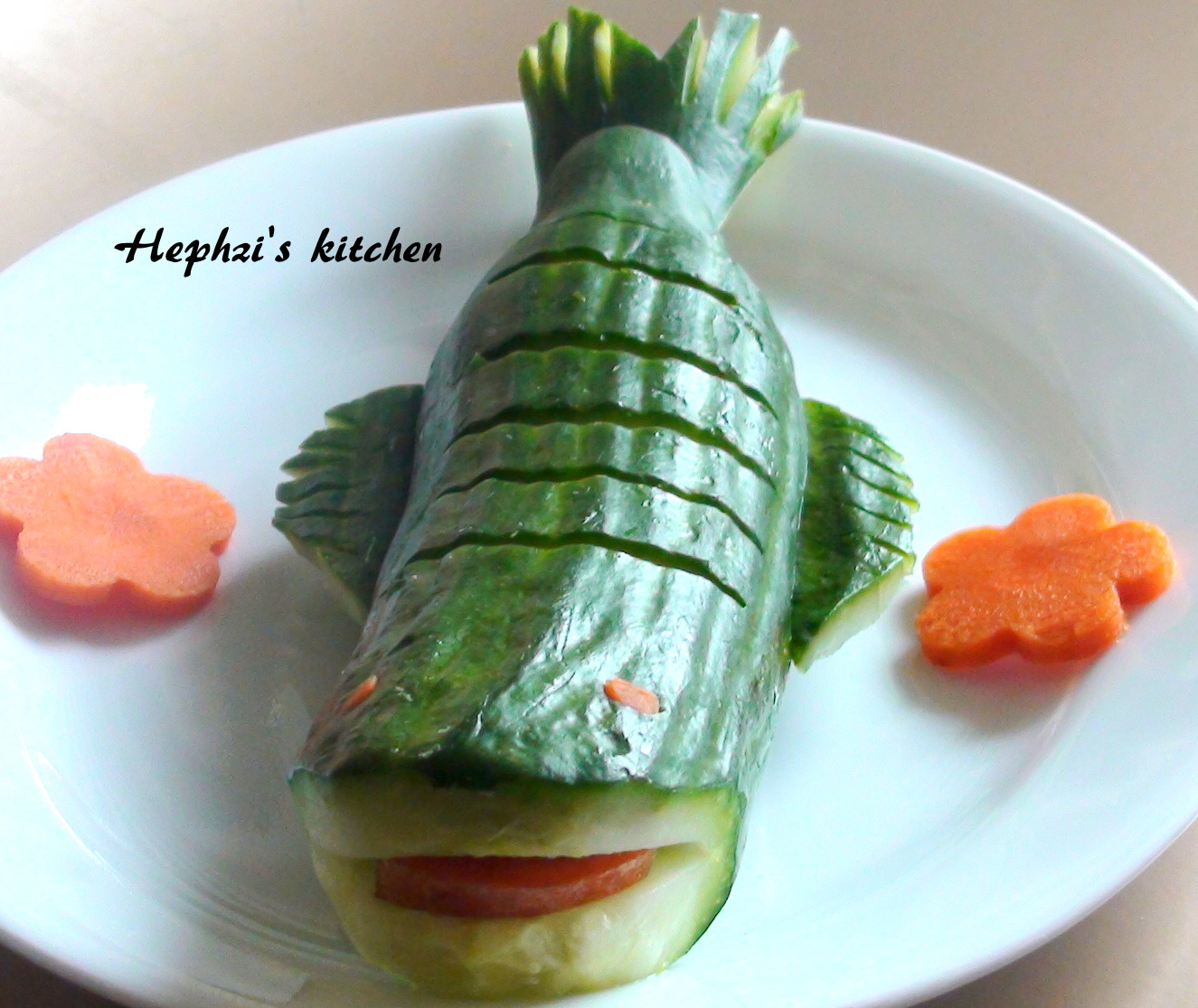 From my kitchen....: Cucumber Fish - garnish