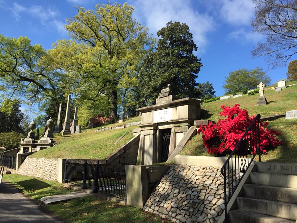 Goth Gardening ^o^: ...Arbor Day at Hollywood Cemetery...