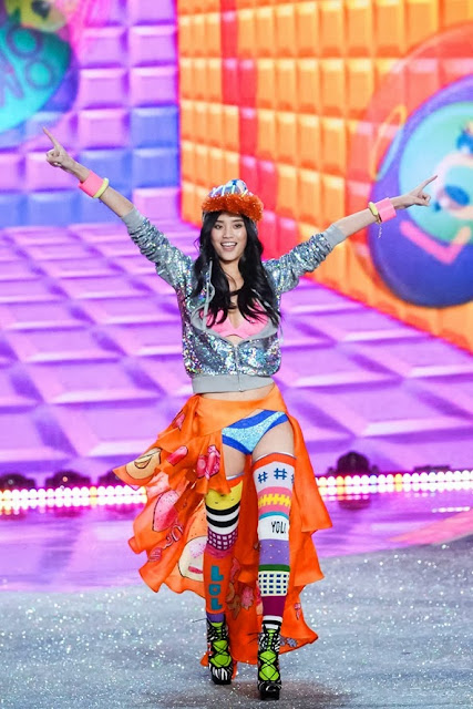 My Code of Style: Victoria's Secret Fashion Show 2013 "Pink Network"