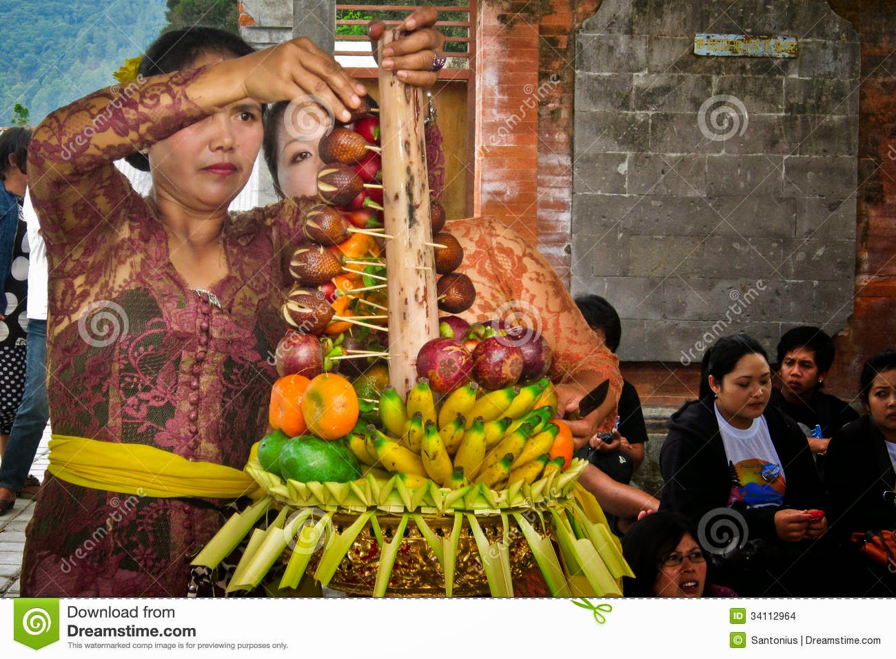 Bali Indonesia Holiday Travels: Gebogan Offerings | Bali Prosperity ...