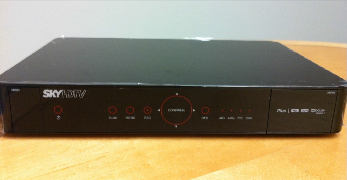 Novo decoder SKY HD Plus SHR26 | MEMO - Mundo em Movimento