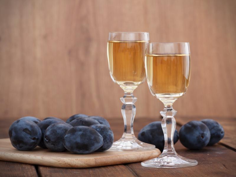 10 TYPES OF MACEDONIAN RAKIJA (BRANDY) ~ Macedonian Cuisine