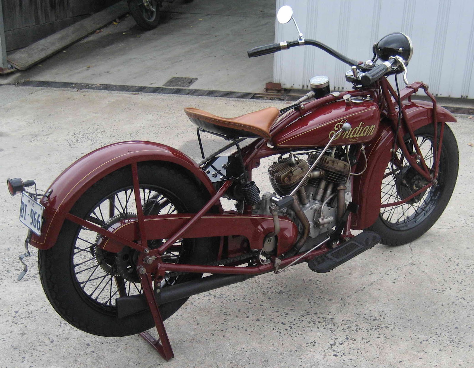 Musings Of A Motorcycle Aficionado........: Red, Red 101