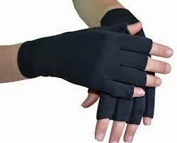 Natural Relief: Therapeutic Gloves for Neuropathy