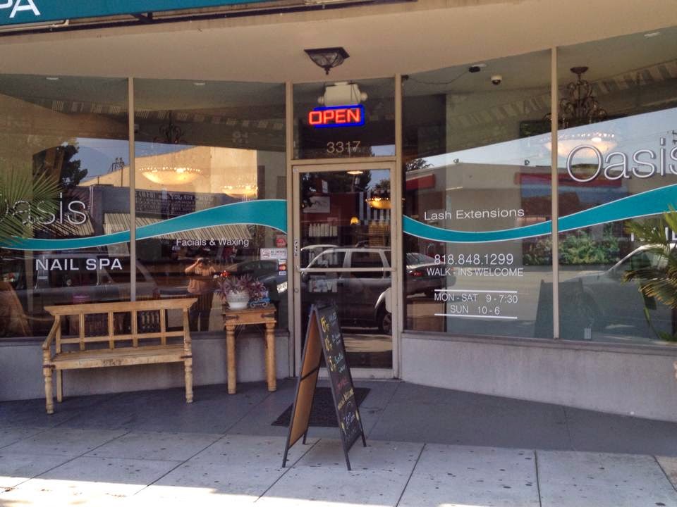 Filming Locations of Chicago and Los Angeles: Charmed: Season 2 ...