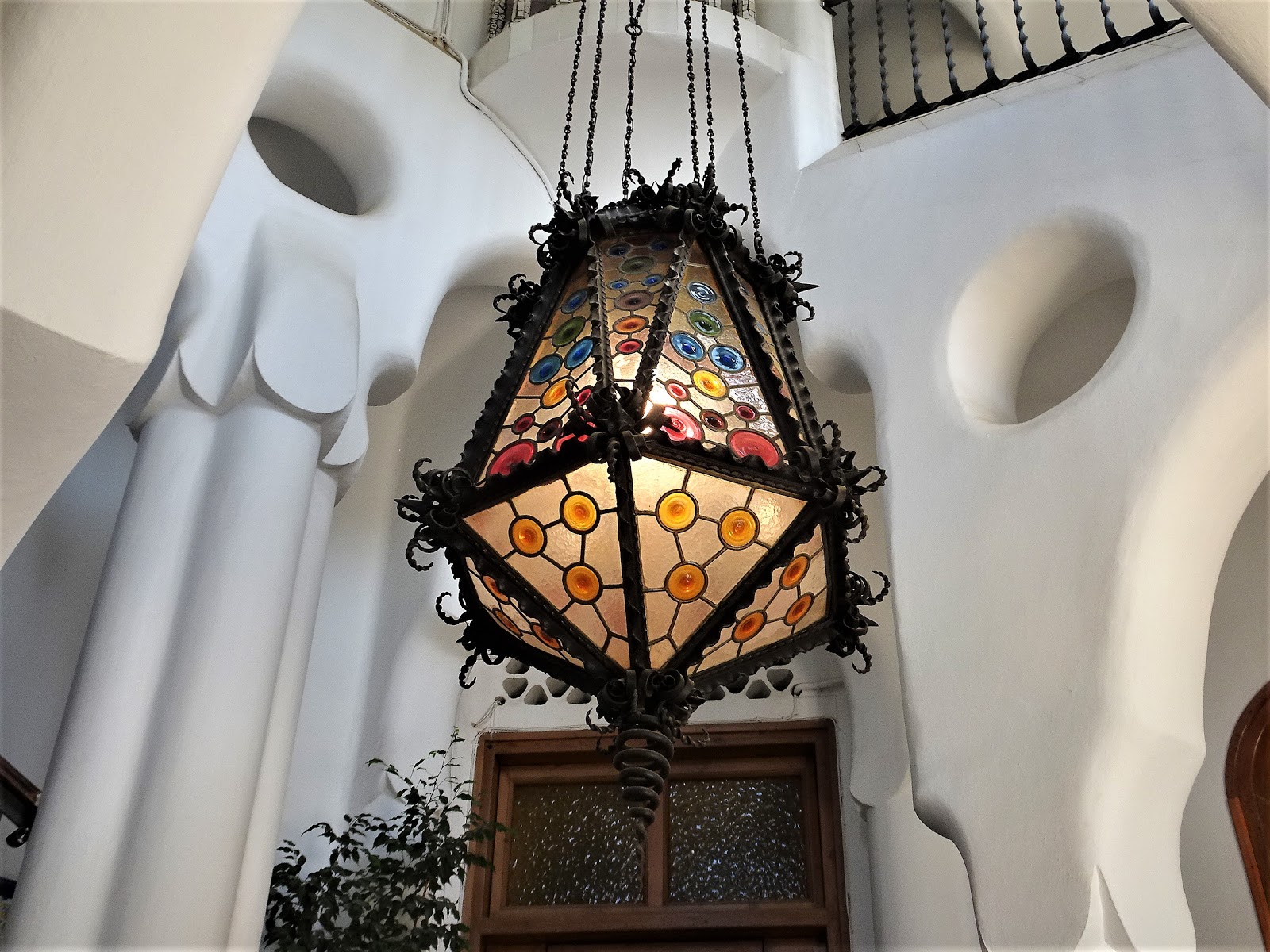 Redescubriendo Barcelona y más allá: 30/09/2018 Torre Bellesguard V ...