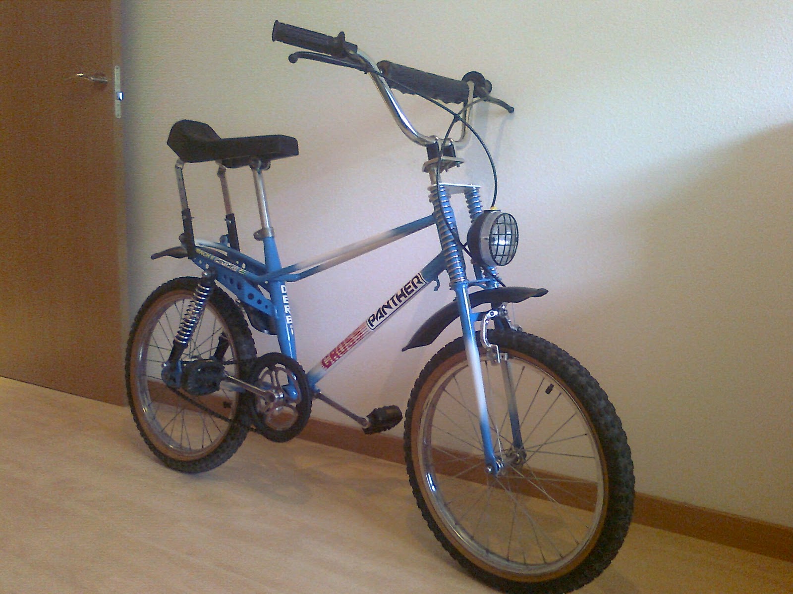 COMPI BIKES: DERBI-RABASA CROSS PANTER